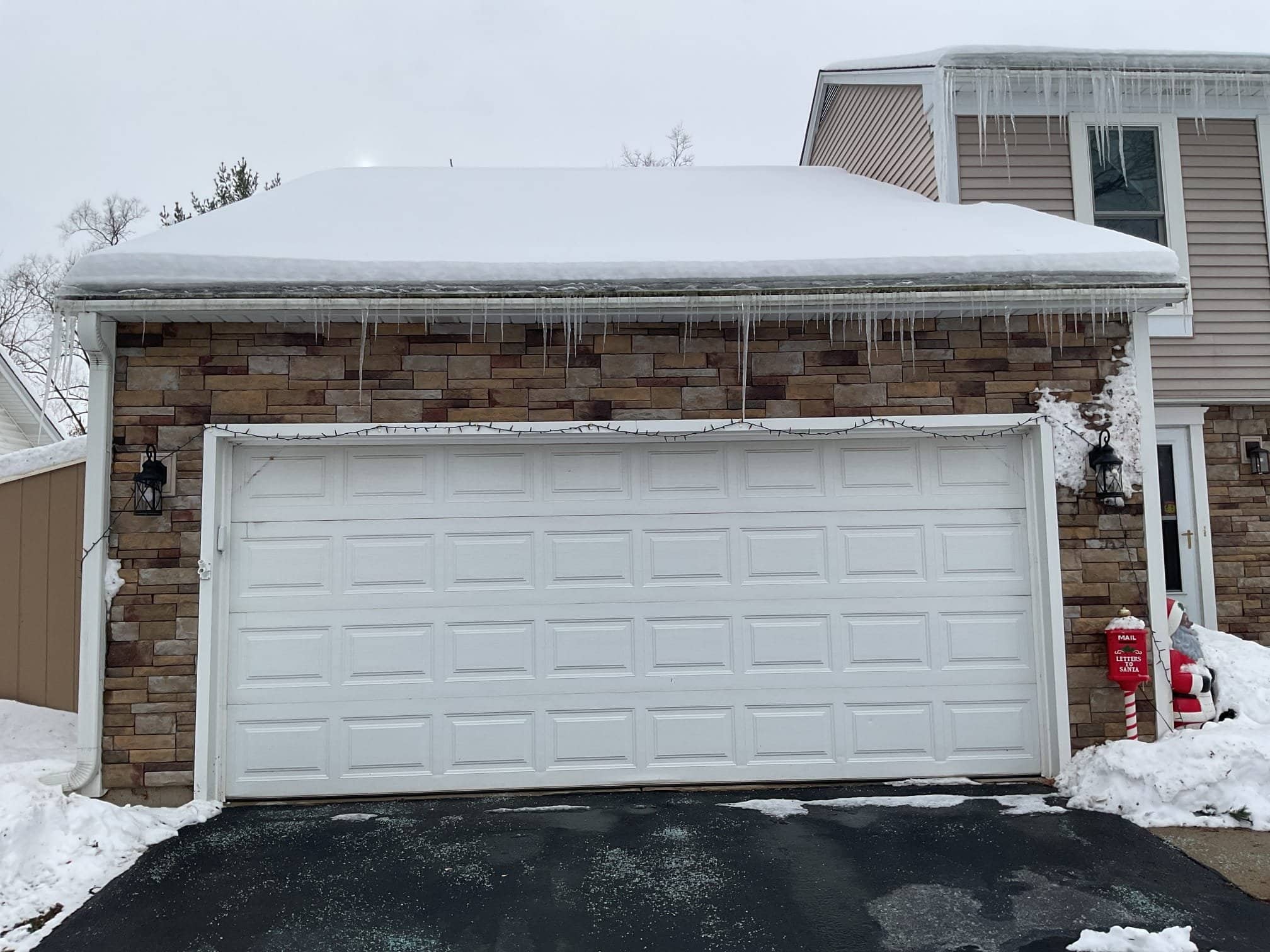 What Does a Yellow Garage Door Sensor Mean?